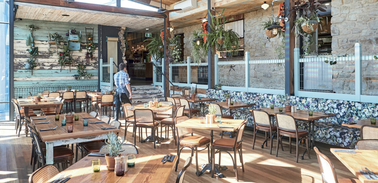 Uraidla Hotel - South Aussie with Cosi